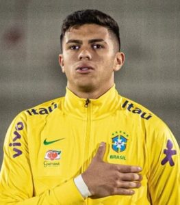 2004年生まれ : ミカエウ（Mycael）